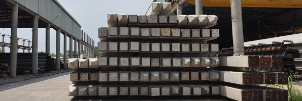 Reinforced concrete square pile
